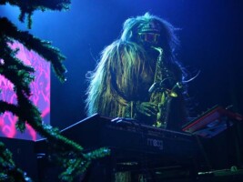 - Visit Santa Cruz County