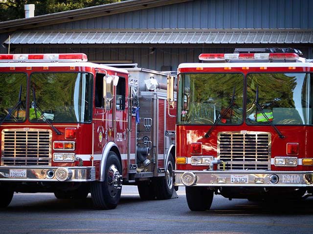 - Visit Santa Cruz County